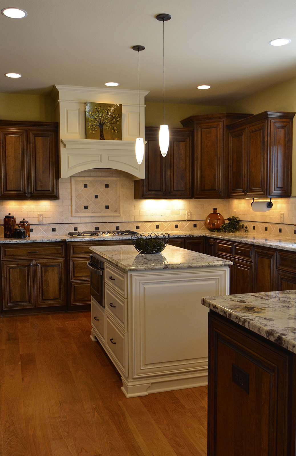 Kitchens: Zach Building Co.